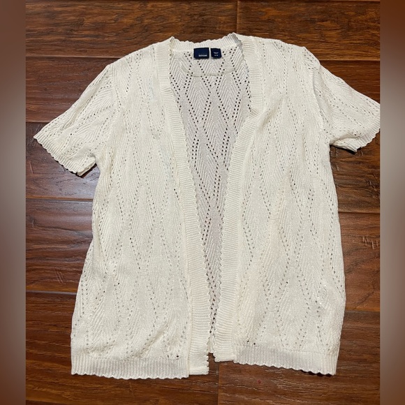 Basic Editions | Sweaters | White Medium Basic Edition Cover Upshrug | Poshmark